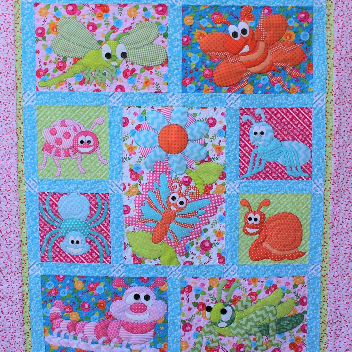 Bug Time Quilt Pattern by Quilture – Quilting Books Patterns and Notions