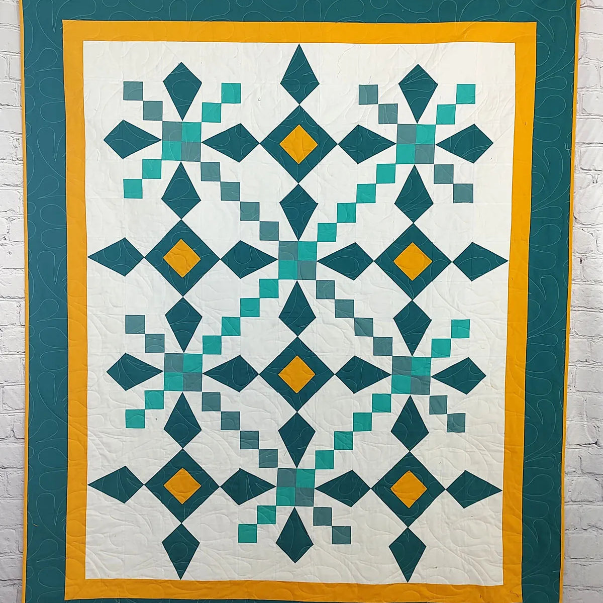 Royalty Quilt Pattern – Quilting Books Patterns and Notions