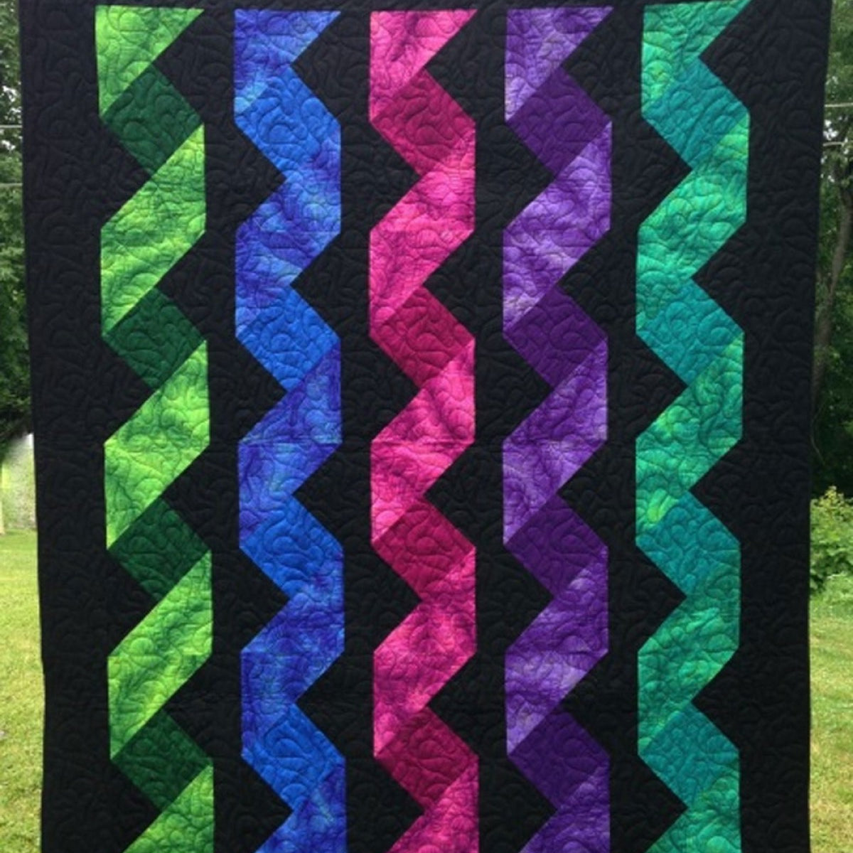 Cascading Ribbons Quilting Patterns – Quilting Books Patterns and Notions