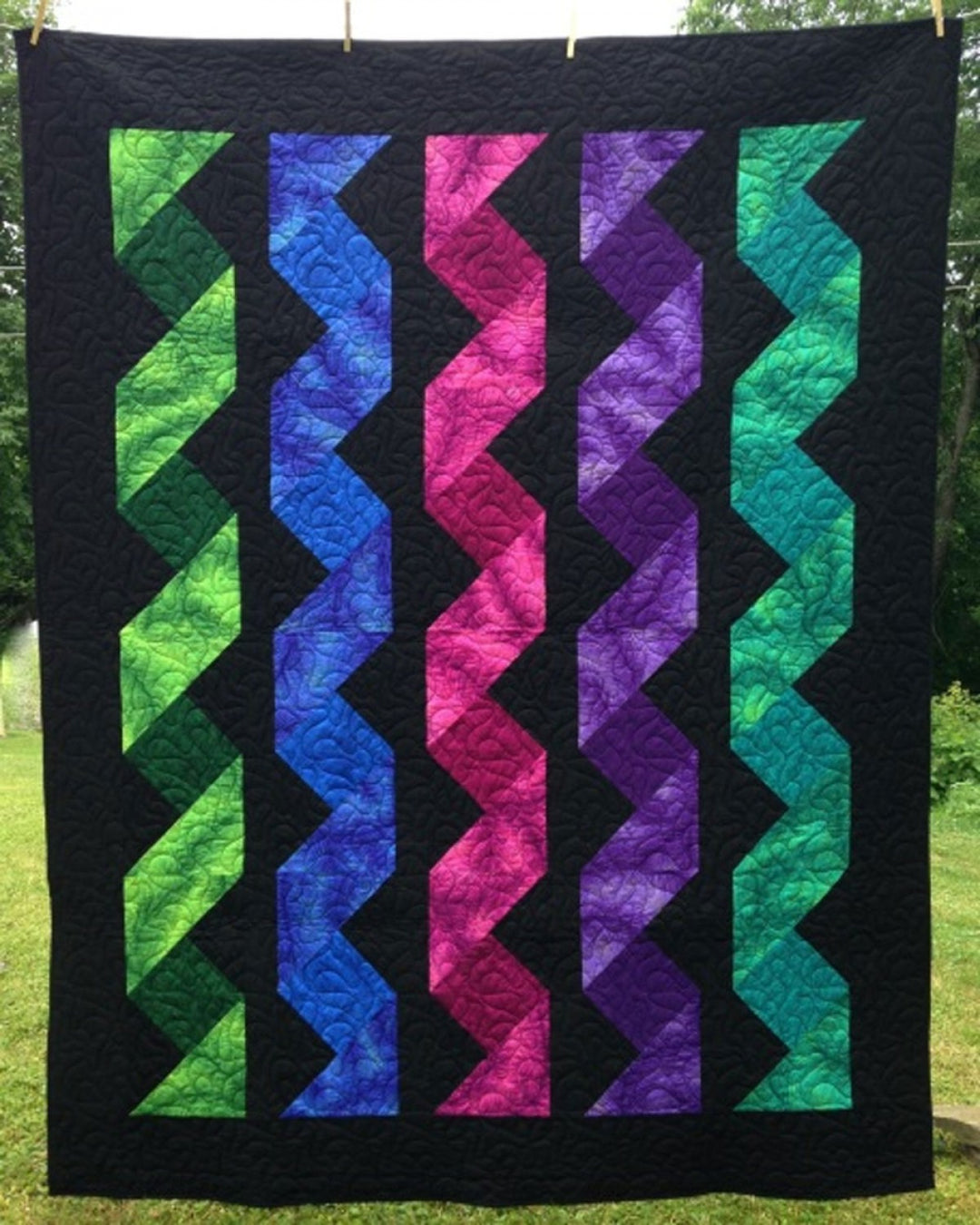 Cascading Ribbons Quilting Patterns – Quilting Books Patterns and Notions