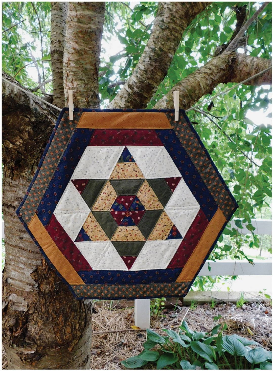 Diamond Delight Topper Pattern – Quilting Books Patterns and Notions